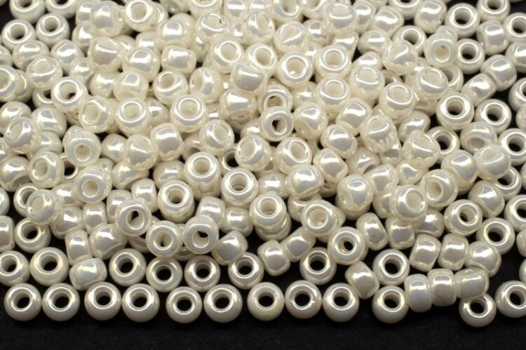 Бисер японский MIYUKI круглый 8/0 #0591 жемчуг, цейлон, 10 грамм