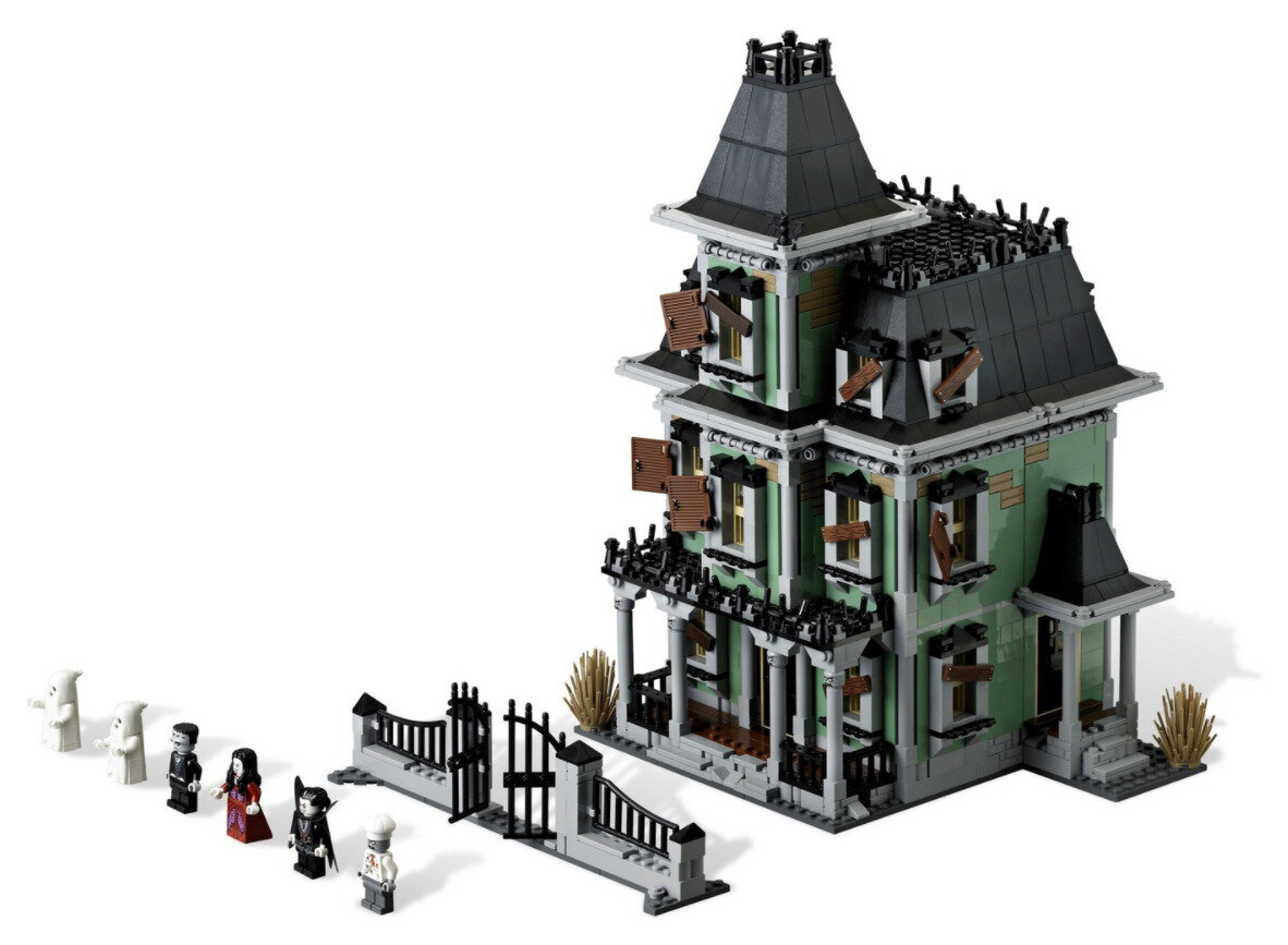 Конструктор Vampire Attack Дом с привидениями , 2141 деталь