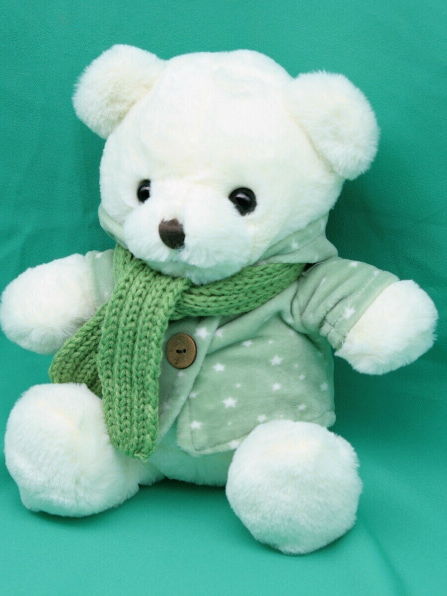 Мягкая игрушка Мишка в кофточке с шарфиком 30 см.