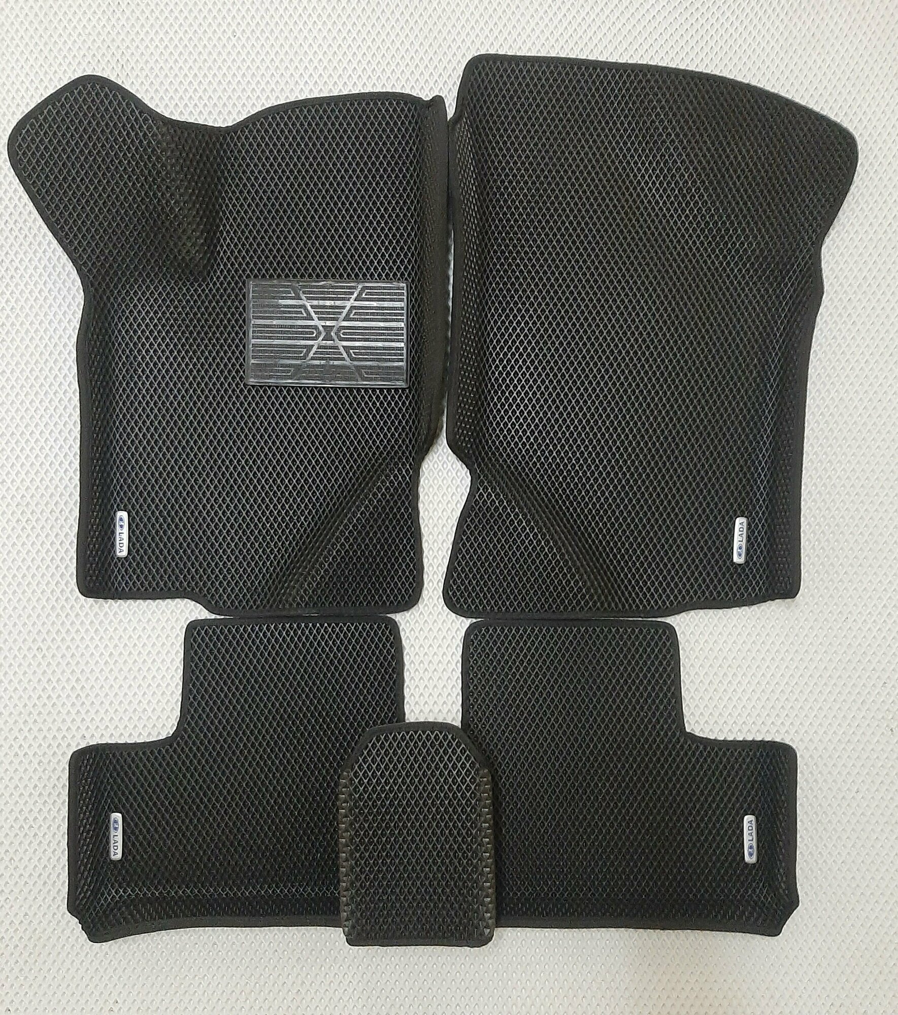 Автомобильные коврики ЕВА для LADA GRANTA. / Лада Гранта (С бортами)