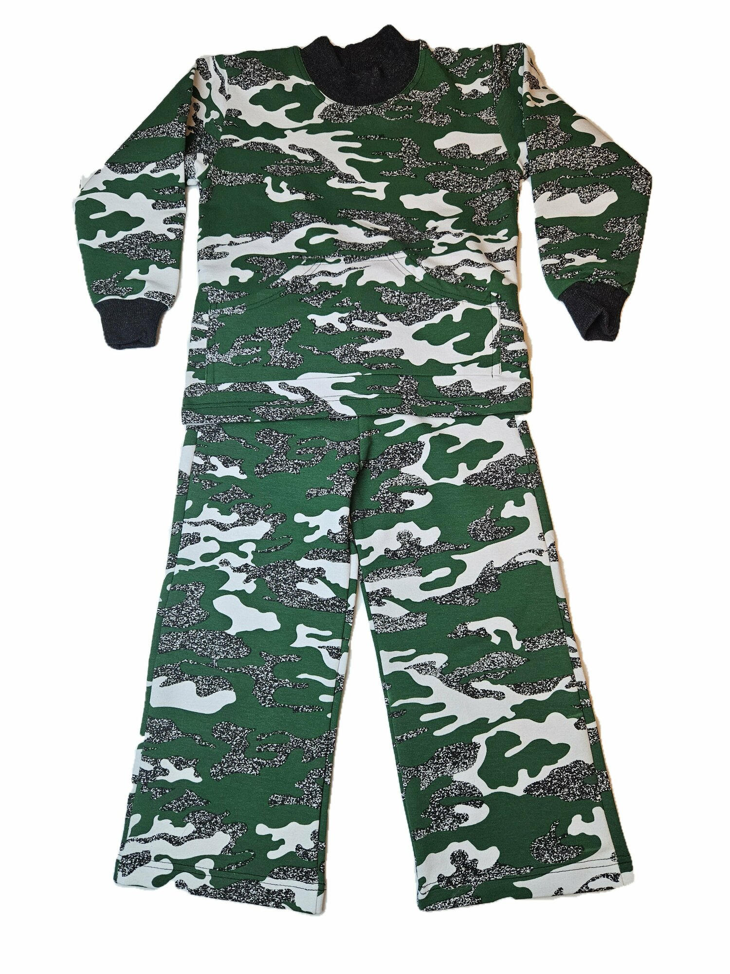 Комплект одежды