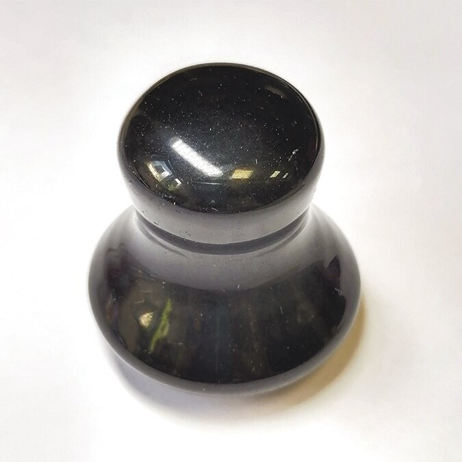 Массажер для лица - гуаша Грибочек из черного агата МГ11