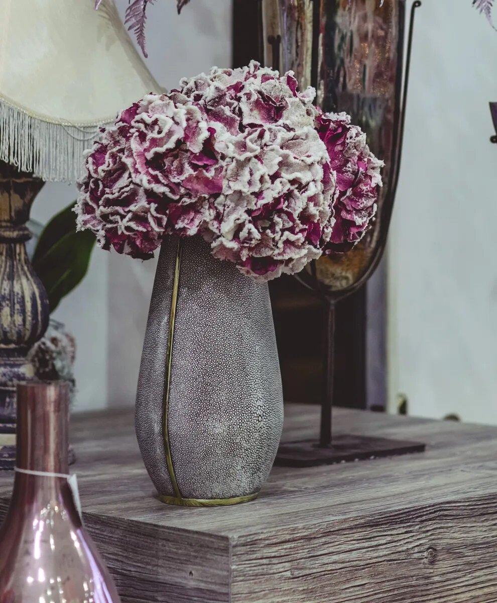 Искусственные цветы декоративные Гортензия 48 см фиолетовая в снегу Karlsbach