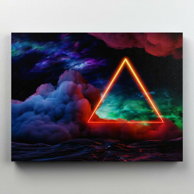 Интерьерная картина на холсте "Лазерный треугольник в облаках" размер 30x22 см