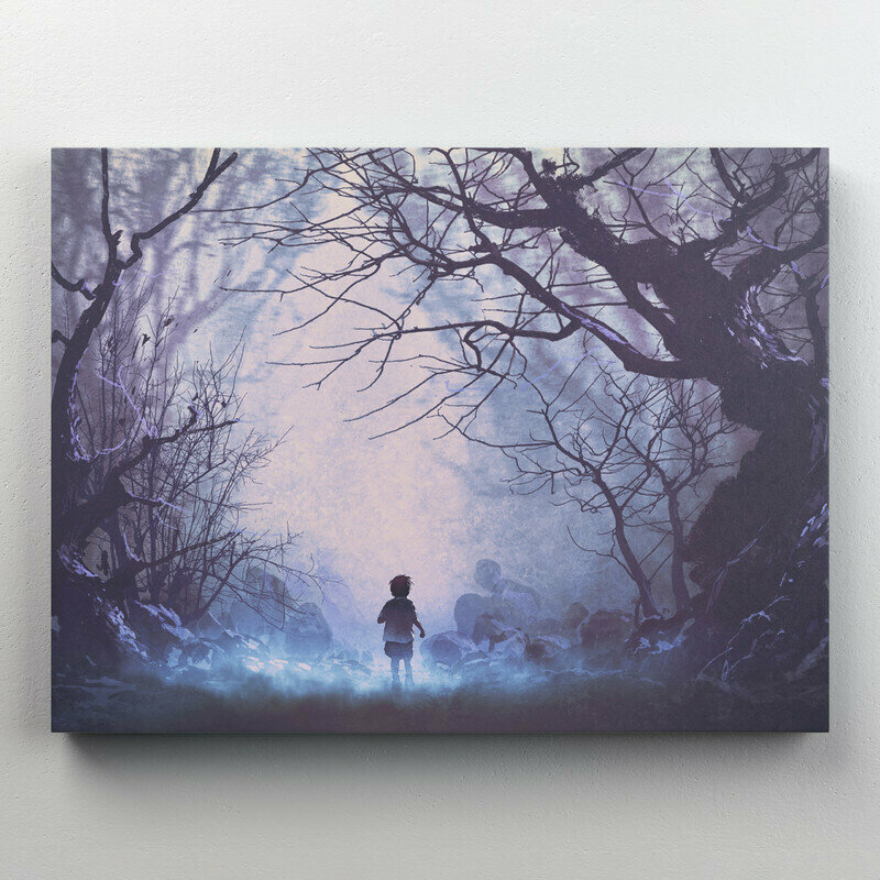 Интерьерная картина на холсте "Ребенок потерялся в туманном лесу" размер 30x22 см