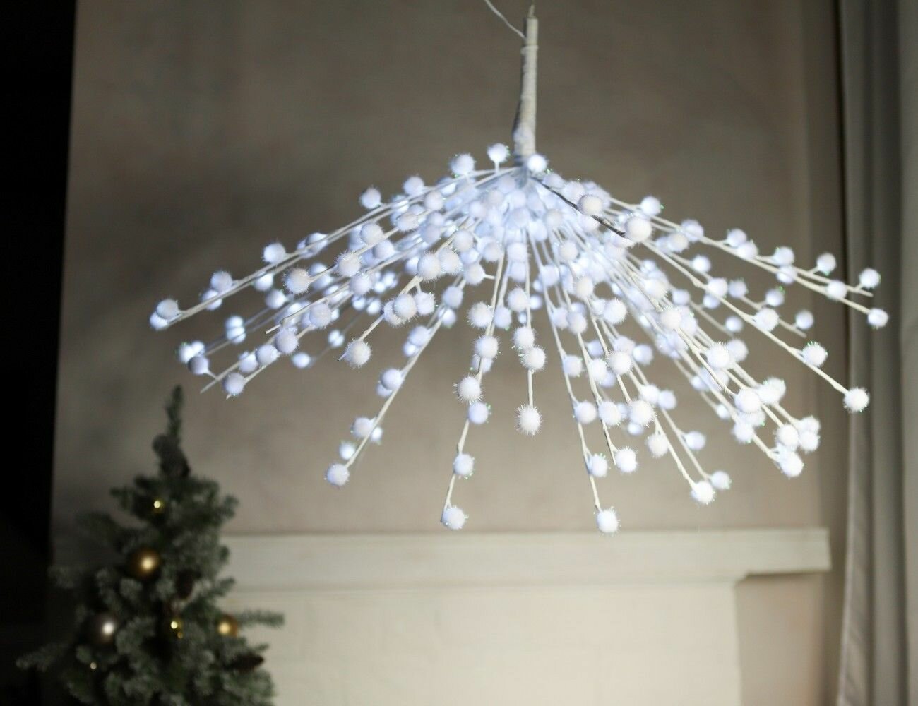 Светодиодное украшение снежный ежик, 280 холодных белых LED-огней, 100 см, IP20, Кэминг (Kaemingk) 492730
