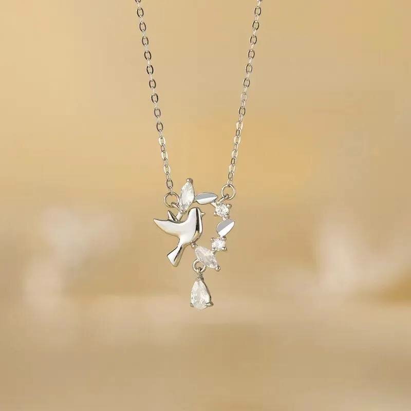 Колье, циркон