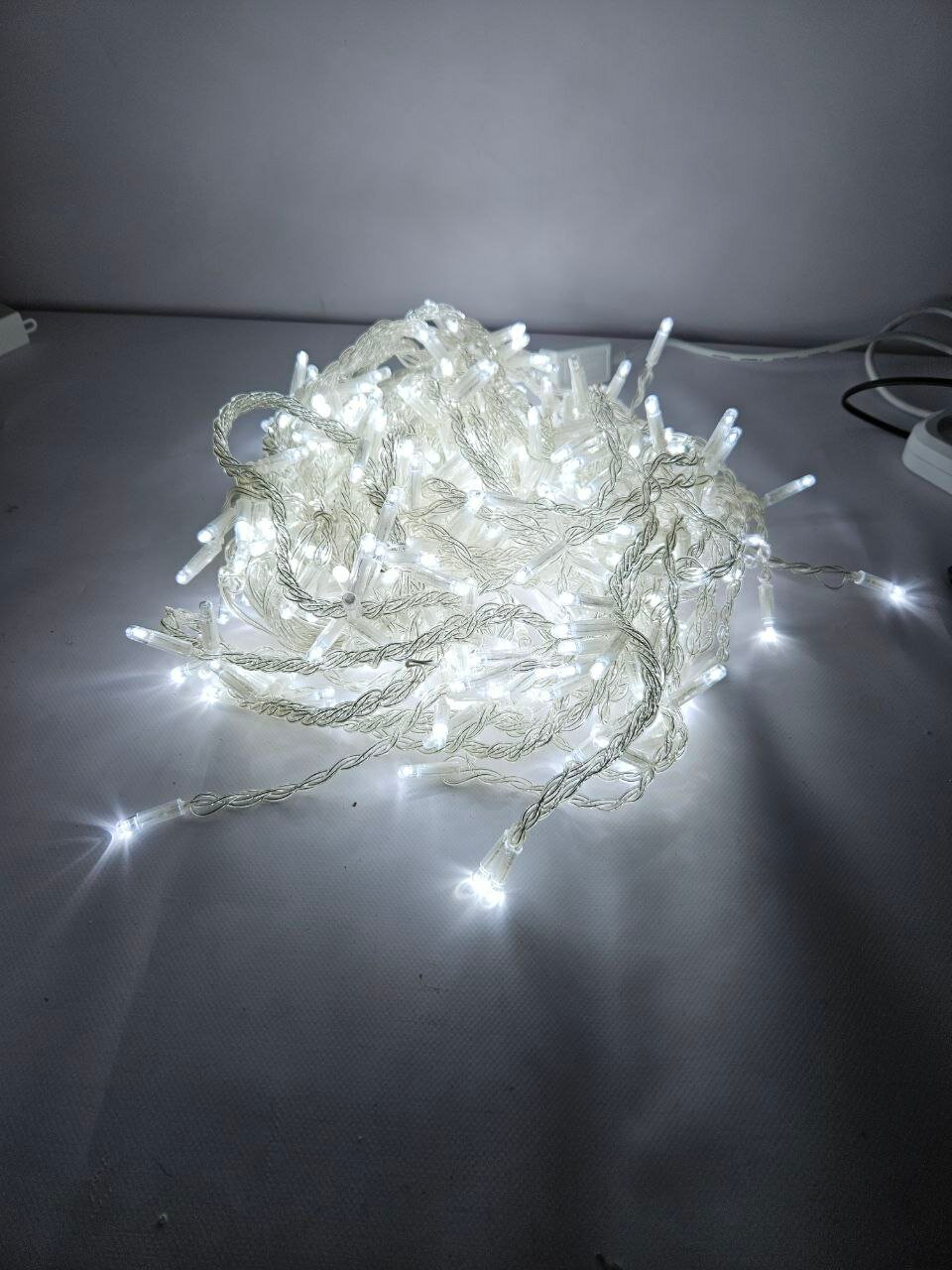 Новогодняя гирлянда уличная - Дождь (занавес), 480 LED, холодный белый + белый, на прозрачном проводе 3х2 метра