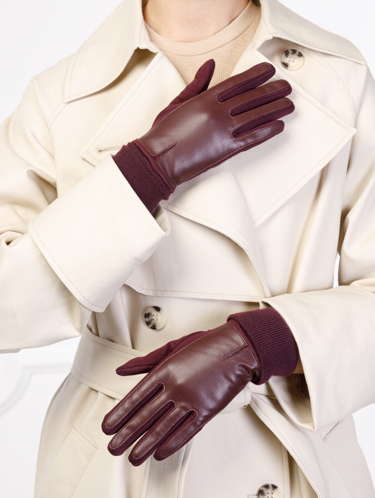 Перчатки для женщин