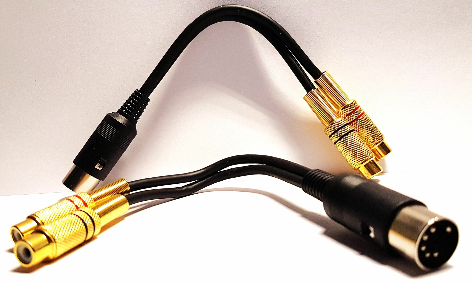 Шнур-переходник 5Din штекер - 2RCA гнезда. GOLD метал комплект 2 ШТ