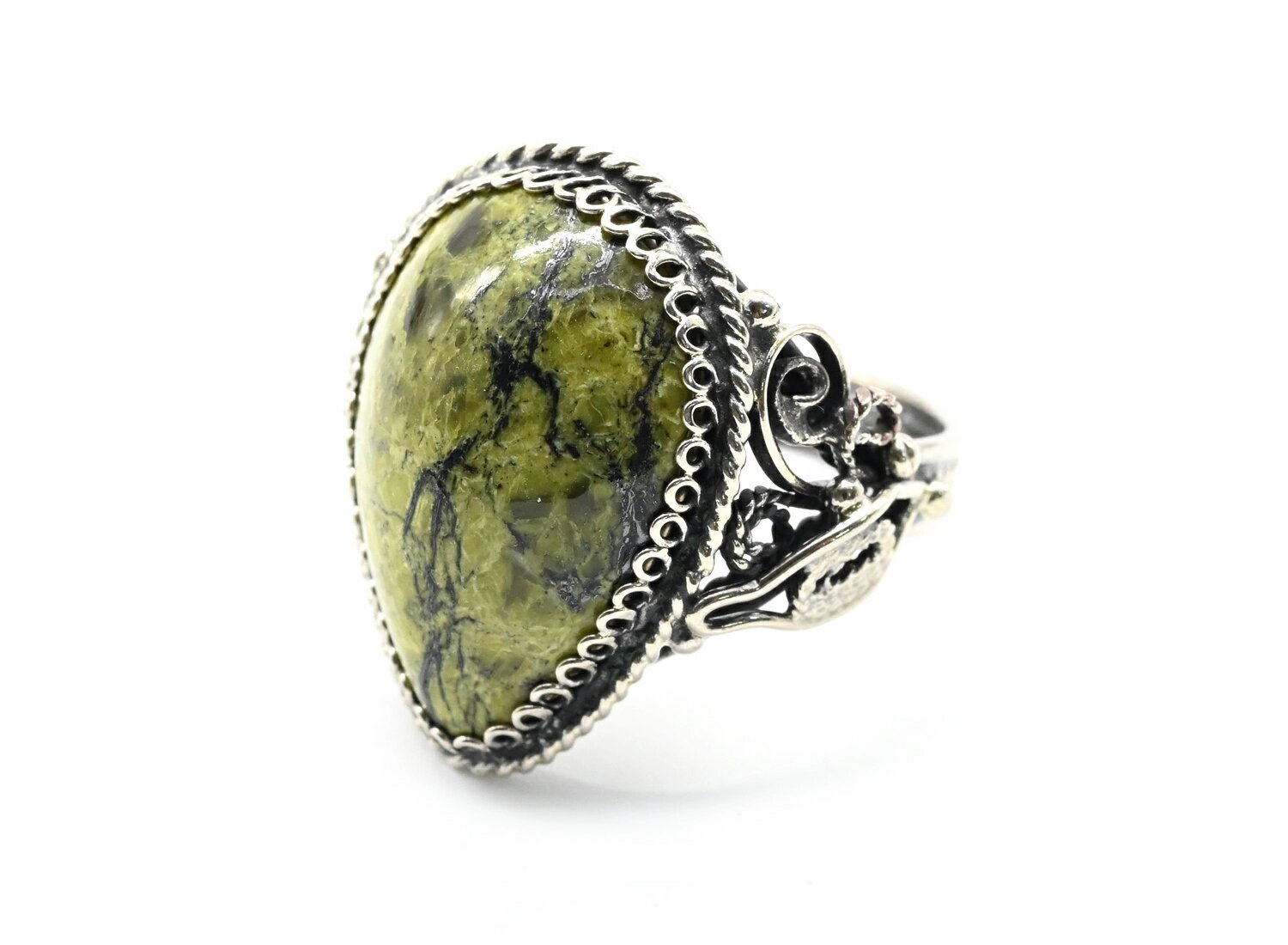 Кольцо, змеевик