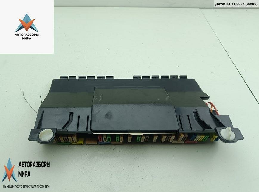 Блок предохранителей BMW 5 E39 1997