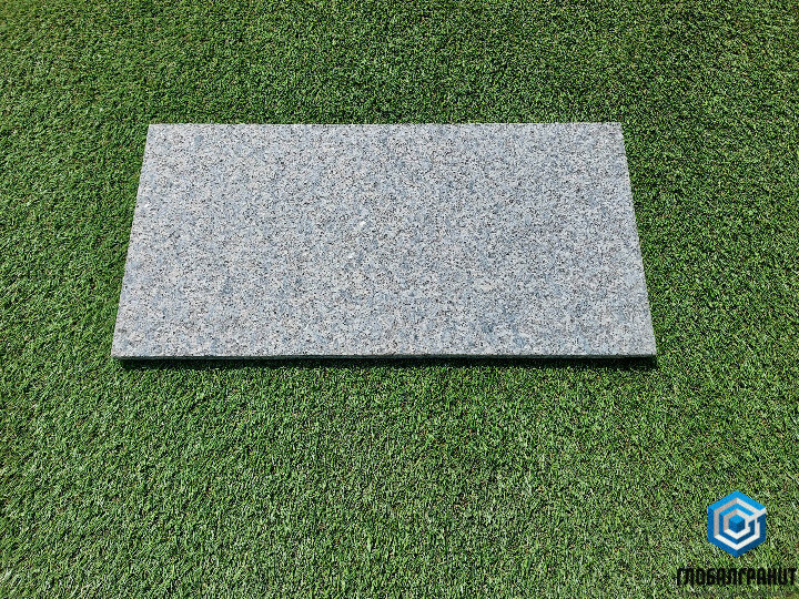 Серый гранит 600х300х18 термо С-018 Б