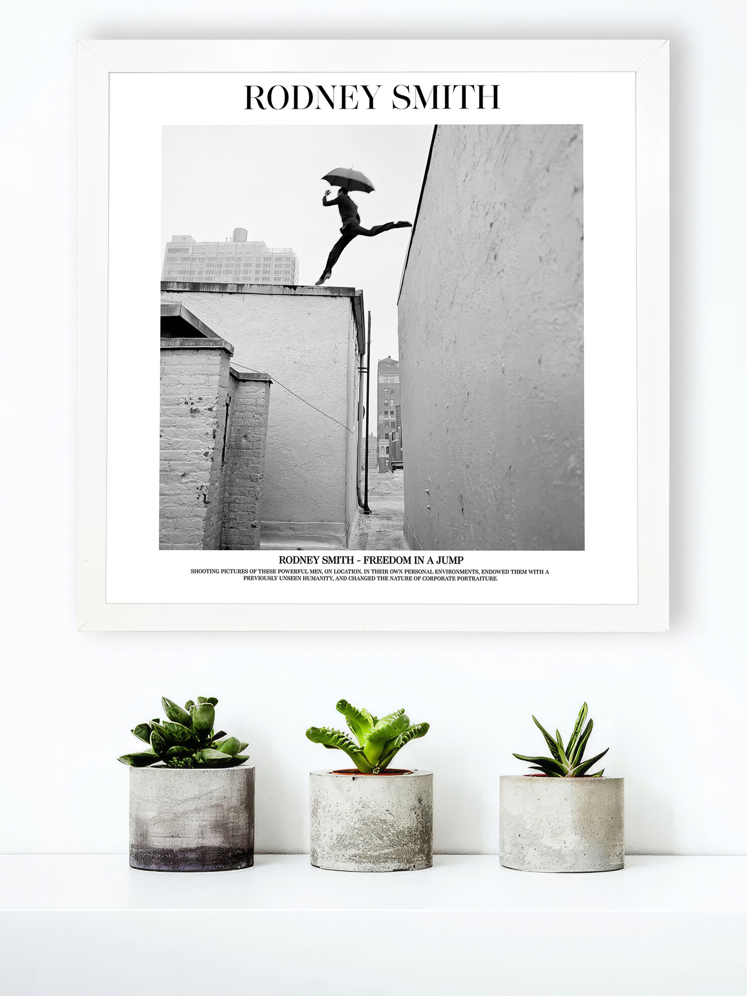 Постер Родни Смит - Прыжок, 30х30, фотография для интерьера Casa Paterna черно-белый