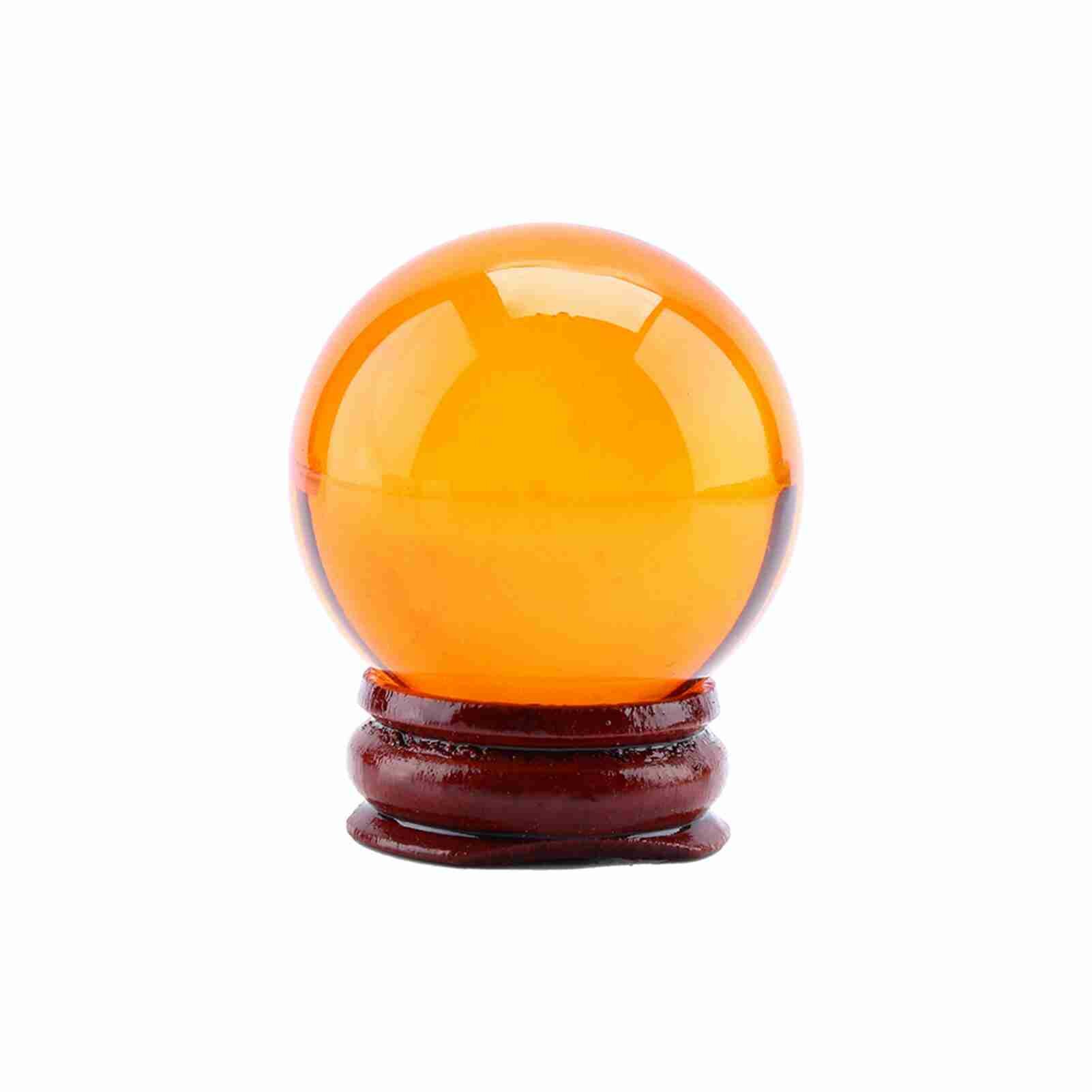Crystal Ball с коллекцией Stand