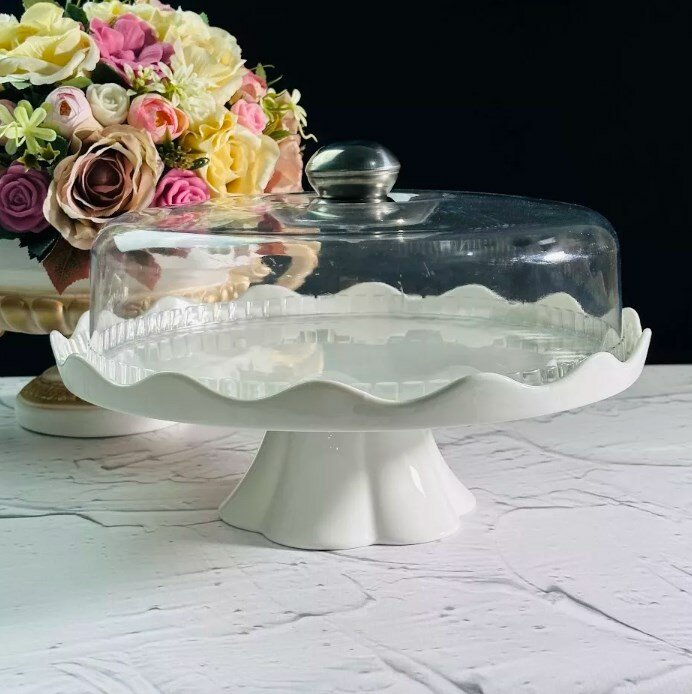 Тортовница 30см на ножке с крышкой Фарфор 142-108 118-142-108