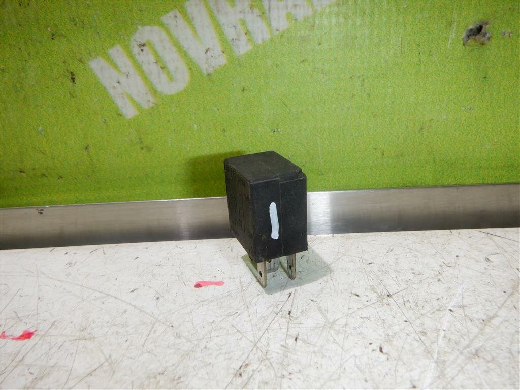 Реле Daewoo Nexia 95-16