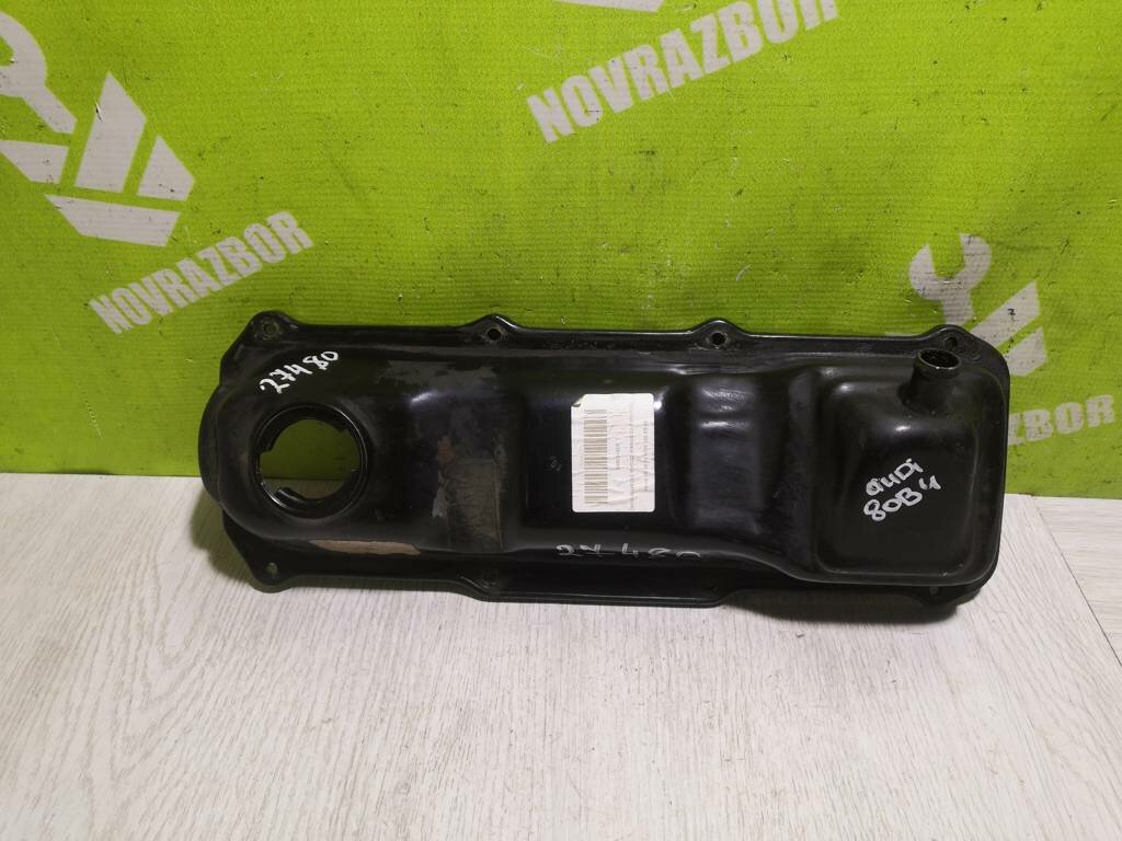 Крышка головки блока (клапанная) Audi 80 90 B4 91-94