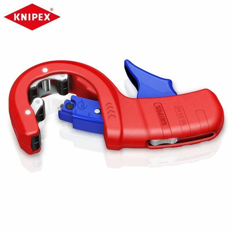 Труборез KNIPEX DP50 90 23 01 BK для пластиковых дренажных труб
