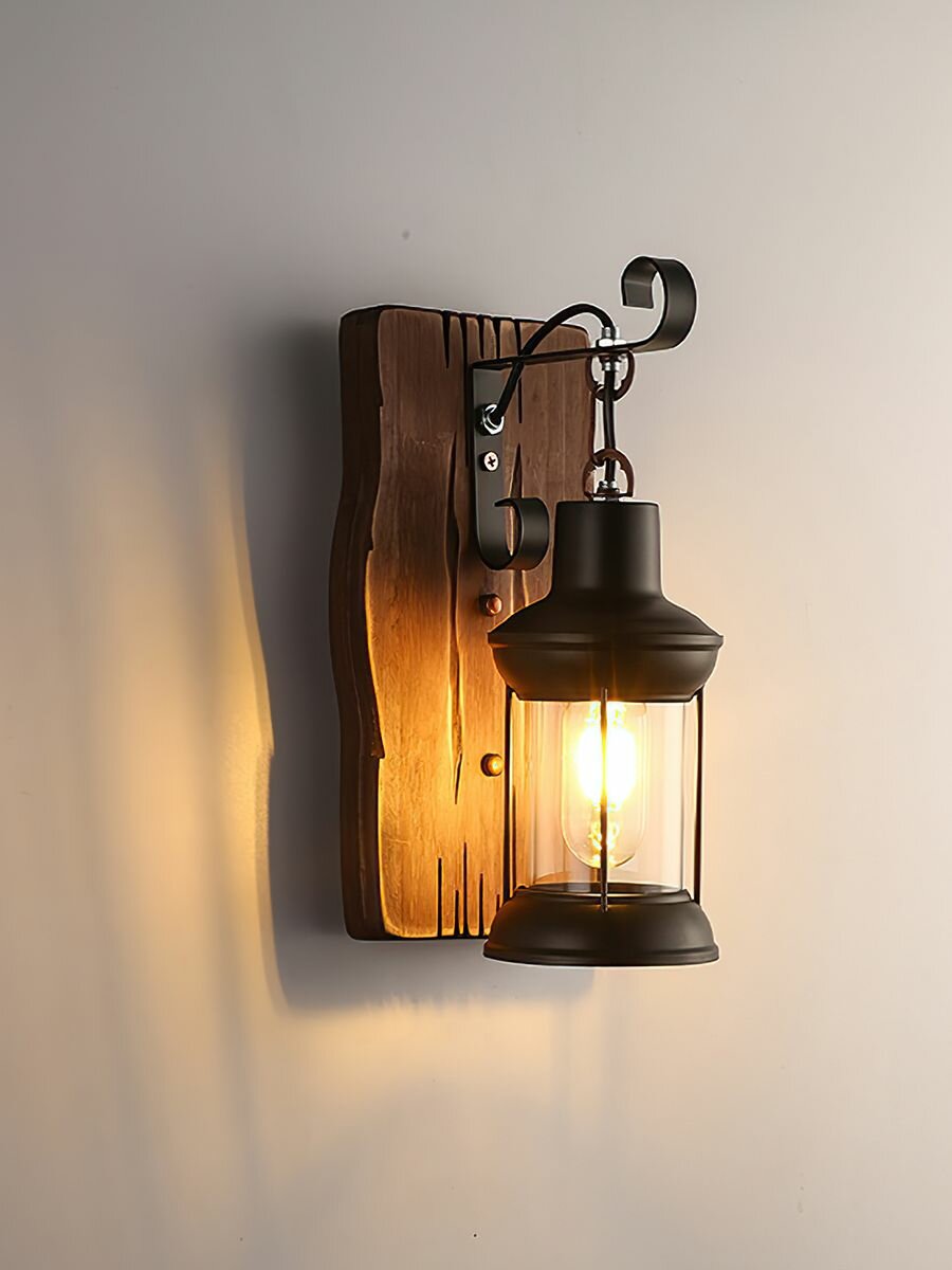 Декоративный настенный светильник из массива дерева в стиле ретро-индустриальный стиль LOFT