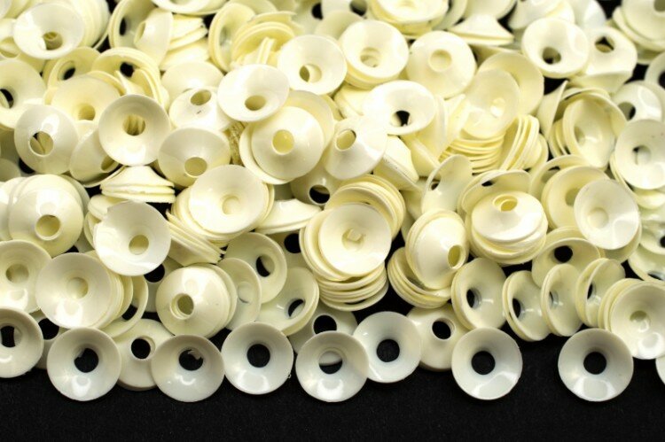 Пайетки объёмные 6мм, цвет 036 белый перламутр, пластик, 1022-157, 10 грамм