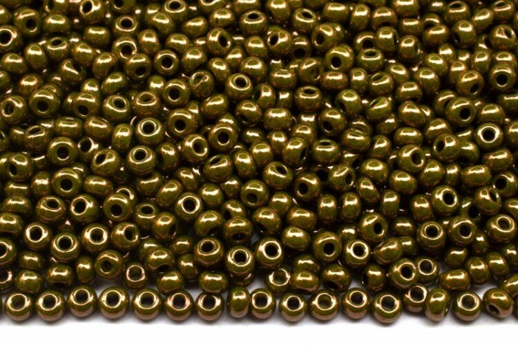 Бисер чешский PRECIOSA круглый 10/0 83112 хаки непрозрачный, 1 сорт, 50г