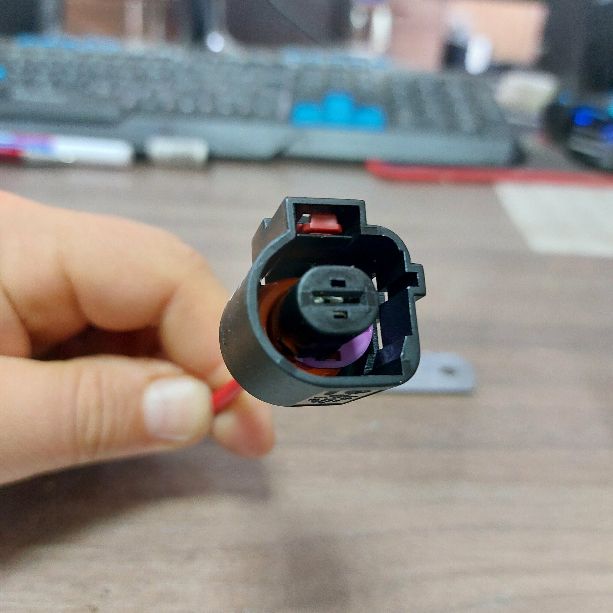 Разъем (штекер) 1 контакт силовой стартера VAG (6.3mm без провода)