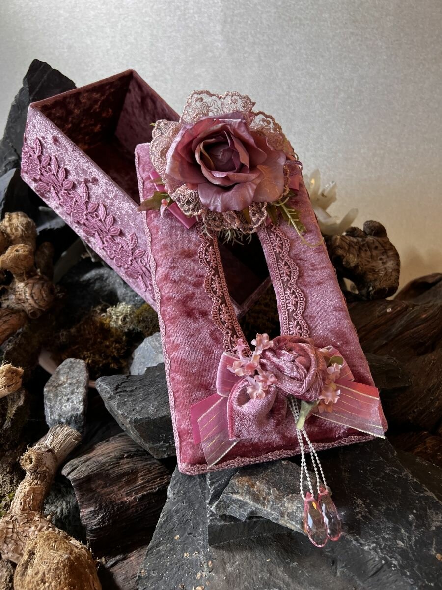 Салфетница Ajourele A-1100, с крышкой, бархат, лимитированная серия