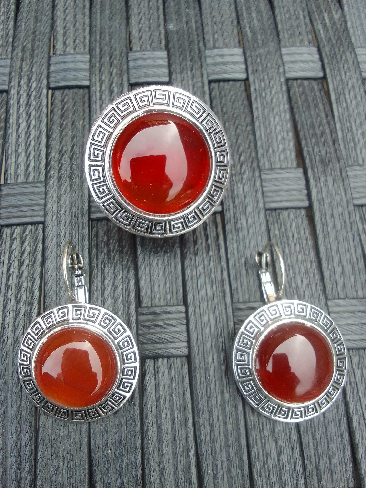 Комплект бижутерии: кольцо, тигровый глаз