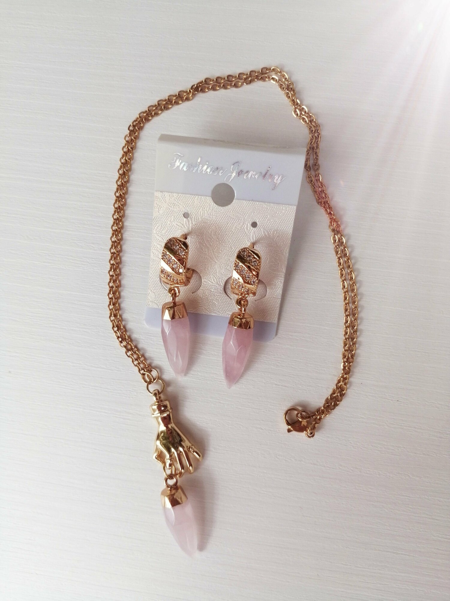 Комплект бижутерии: серьги, подвеска, кварц