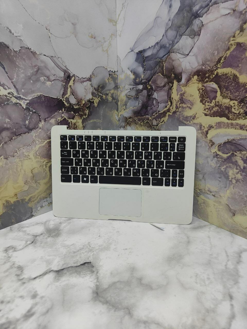 Клавиатура с топкейсом Prestigio Smartbook 116A снятая с разбора Белый