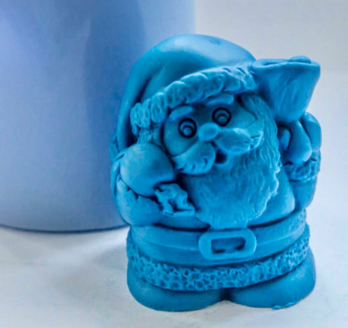 Силиконовая форма для мыла Санта с колокольчиком 3D, для свечей гипса 1шт 5.5*4*3.5 см