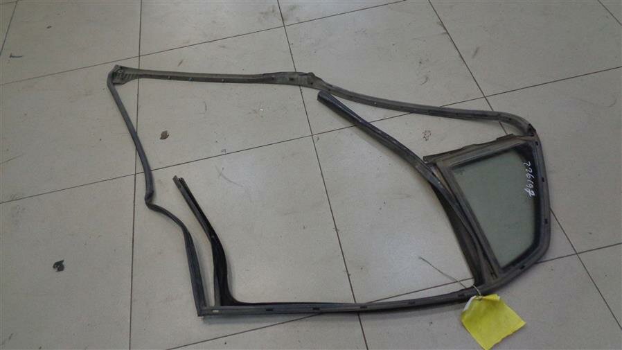 Форточка двери задняя левая от Volkswagen Phaeton 2002-2016