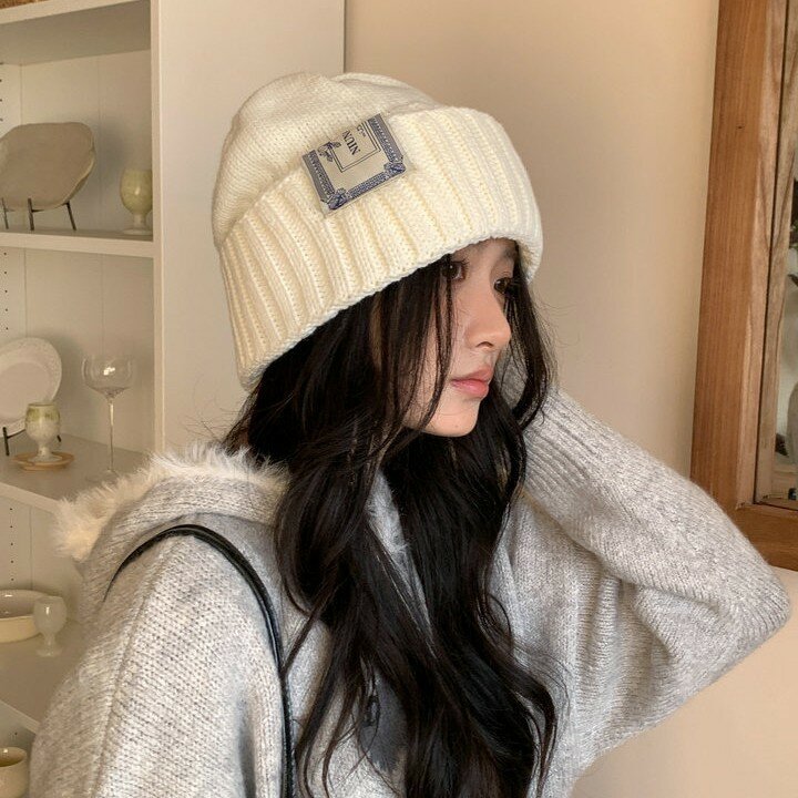 Шапка для женщин