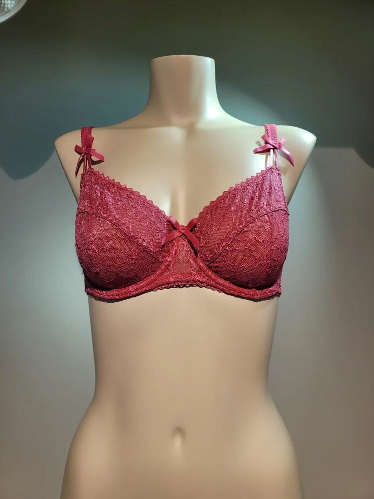 Бюстгальтер-невидимка