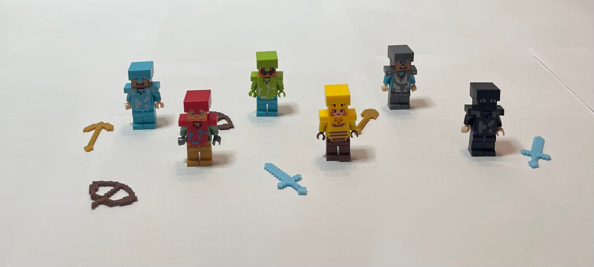 Набор фигурок "Майнкрафт" 6 штук /Набор человечков зеленый с аксессуарами /Совместим с лего