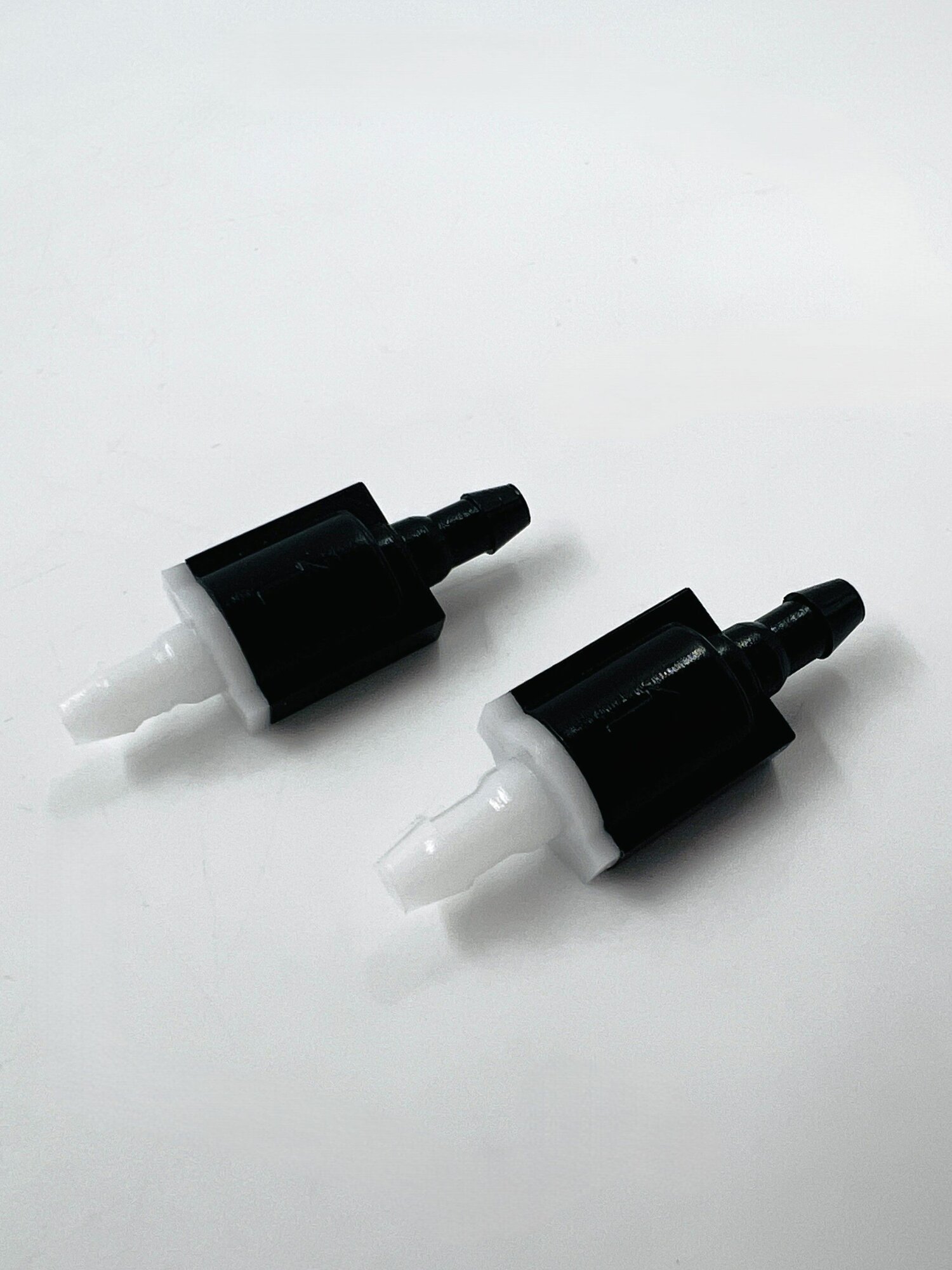 Обратный клапан системы омывателя универсальный комплект 2 шт