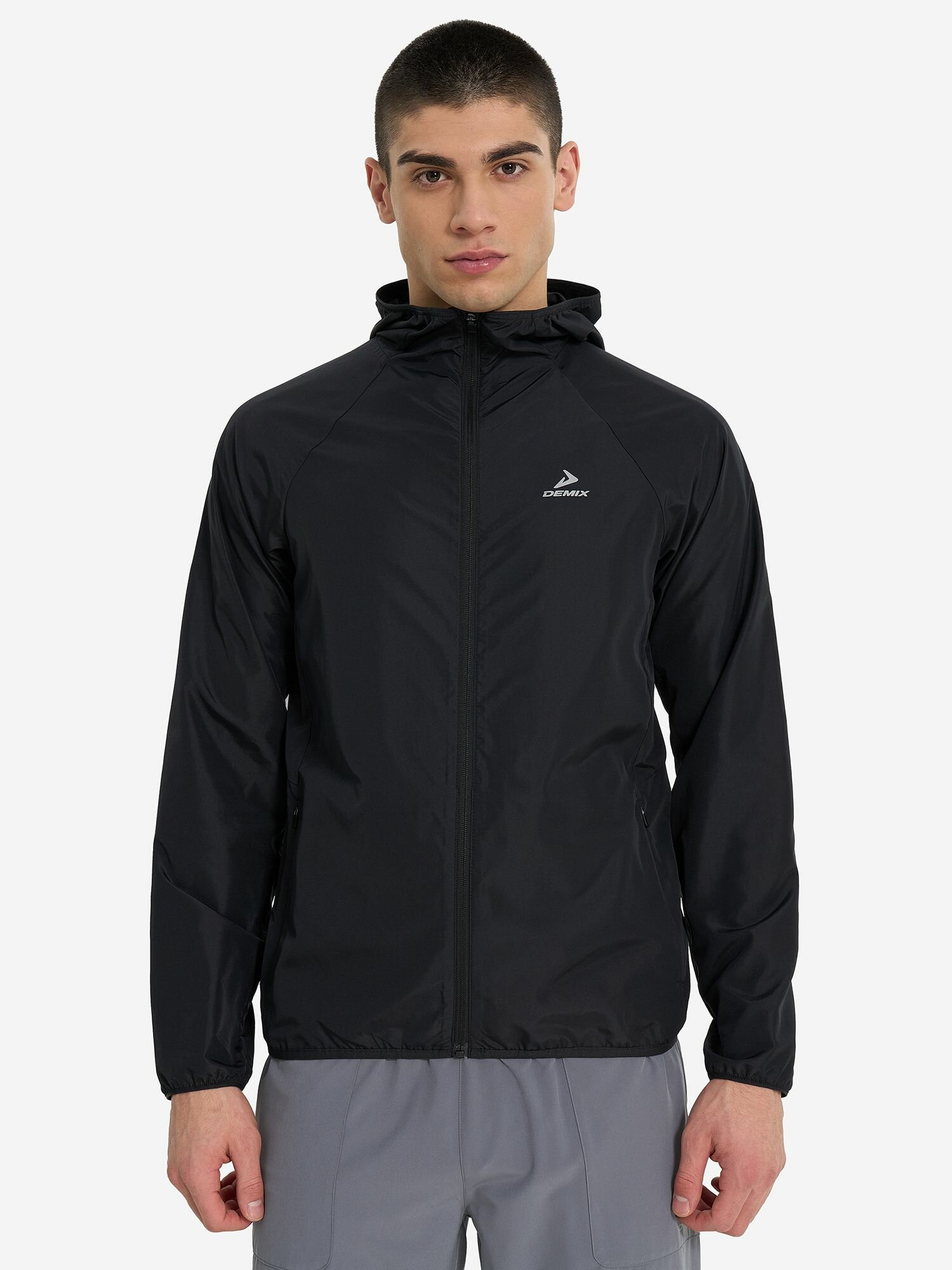 Куртка спортивная