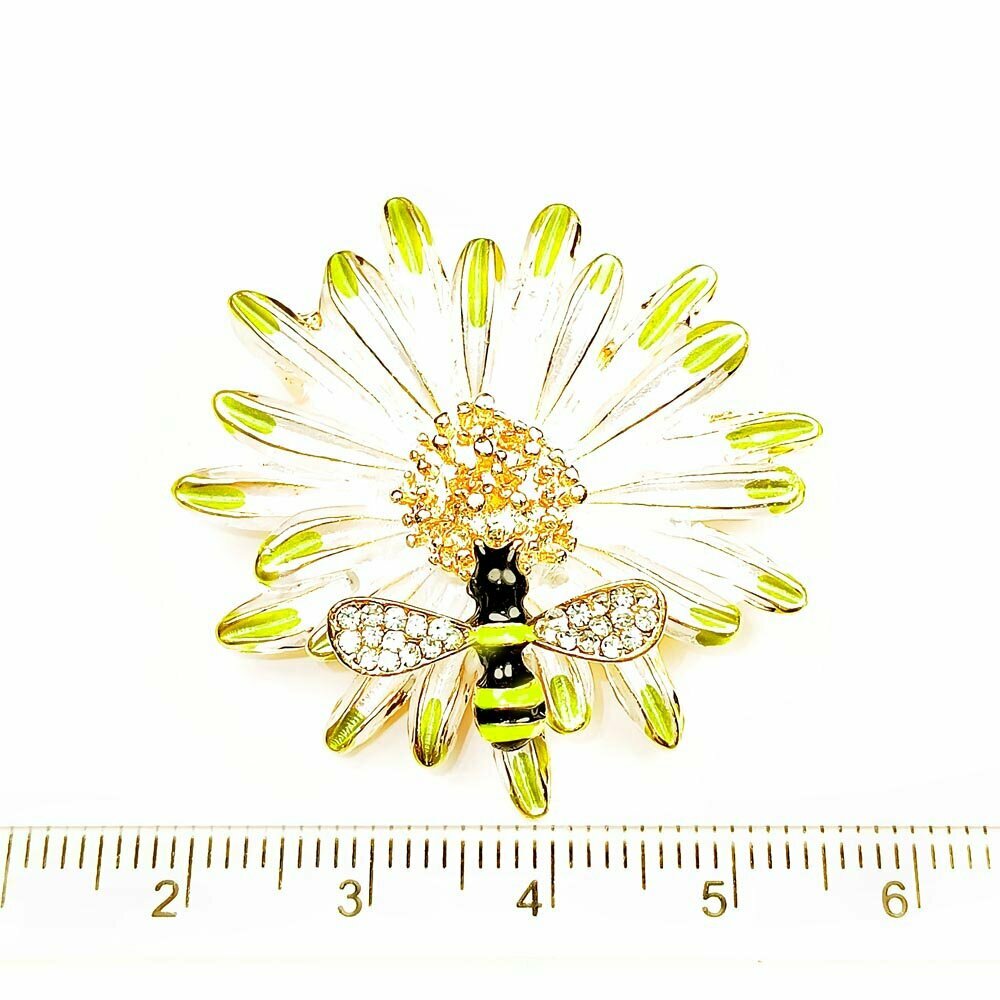 Брошь, стразы, эмаль