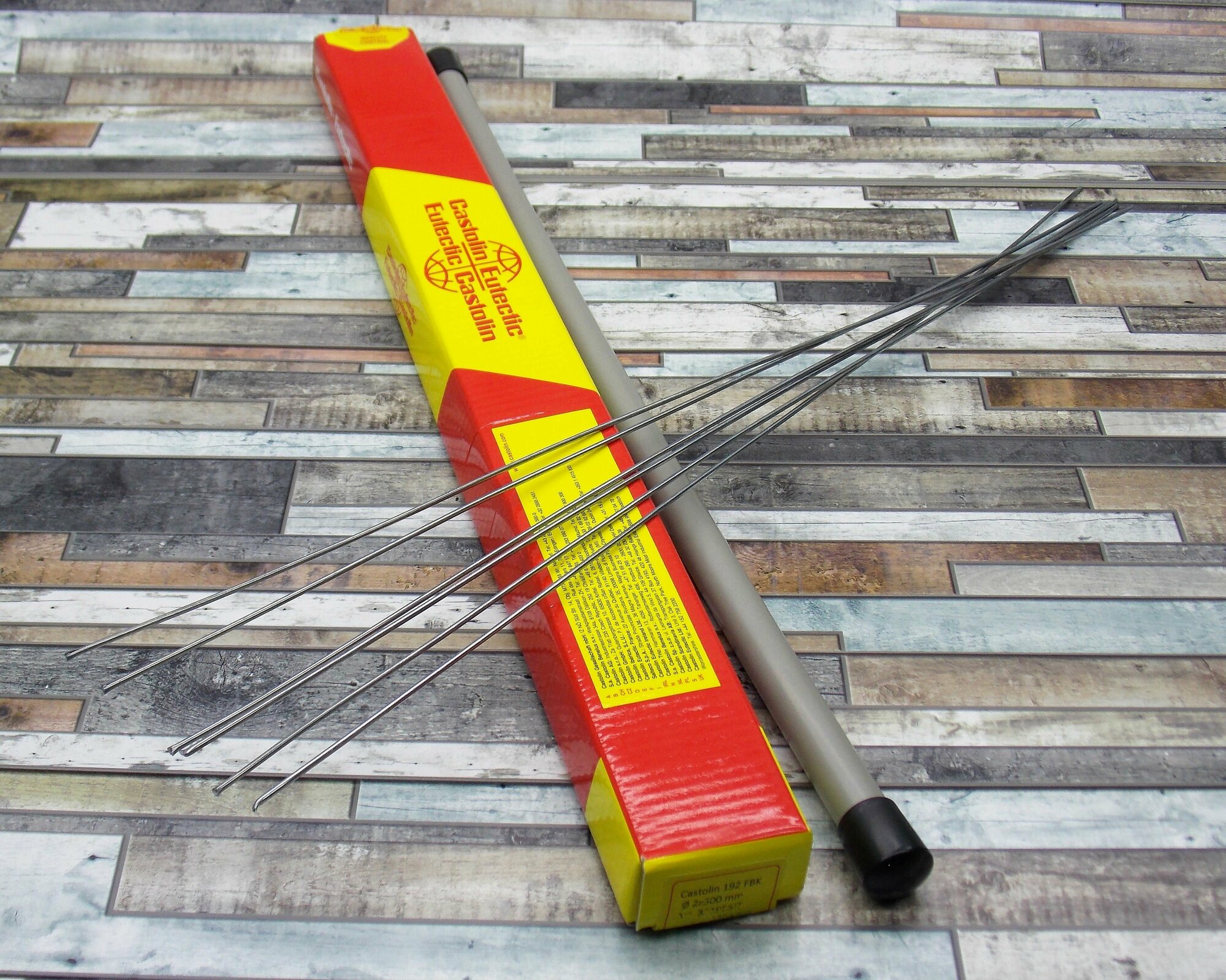 Припой Castolin 192 FBK диаметр 2мм, упаковка 5 прутков.