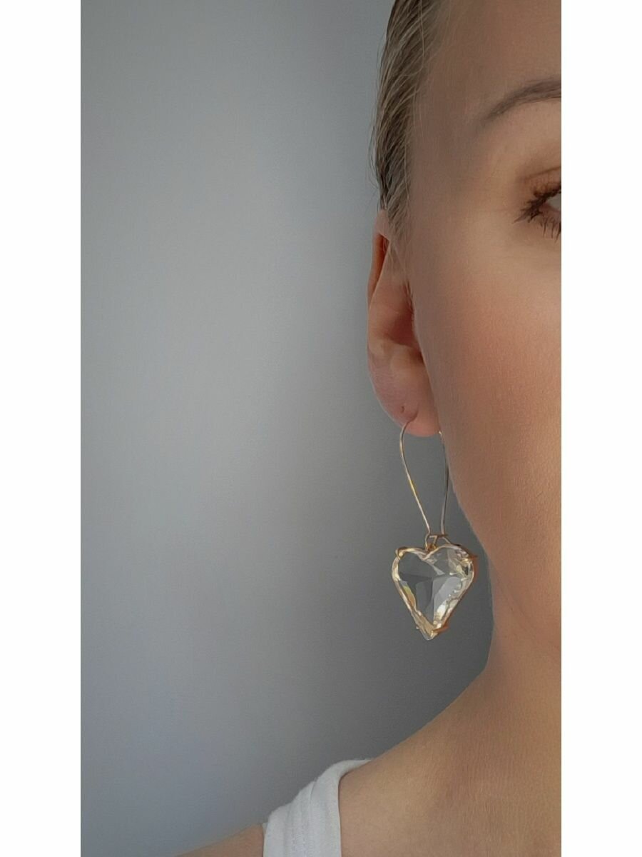 Моносерьга, кристалл