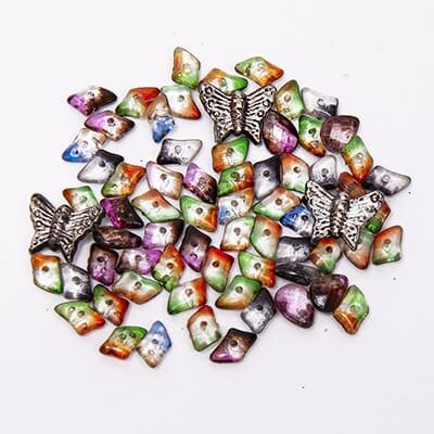 Набор декоративный бусин из пластмассы для рукоделия 60 штук