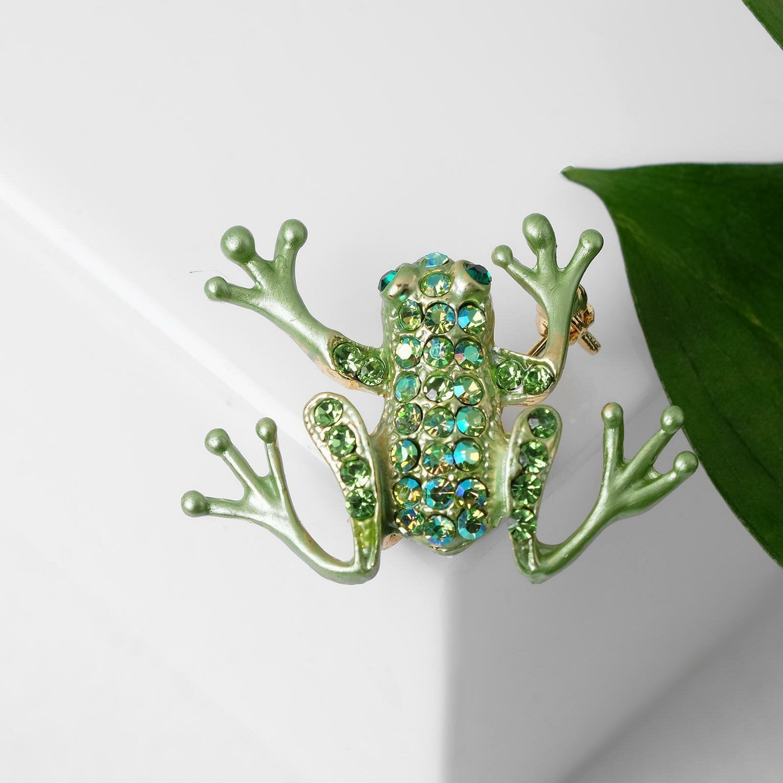 Брошь, эмаль, стразы