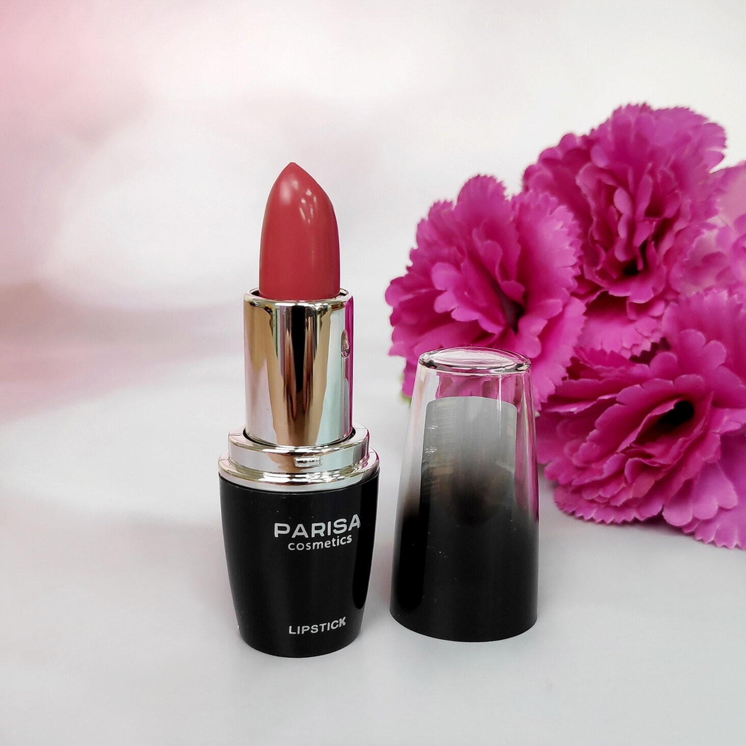 Помада для губ Parisa Creamy, с касторовым маслом, оттенок: 15 Натуральный глянец, 4мл