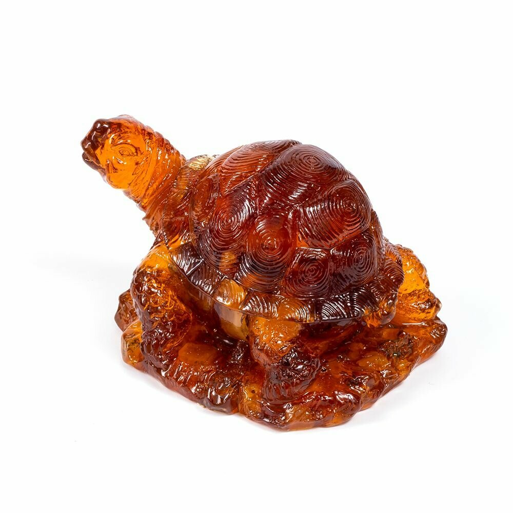 Сувенир с натуральным янтарем на удачу "Янтарная черепаха"