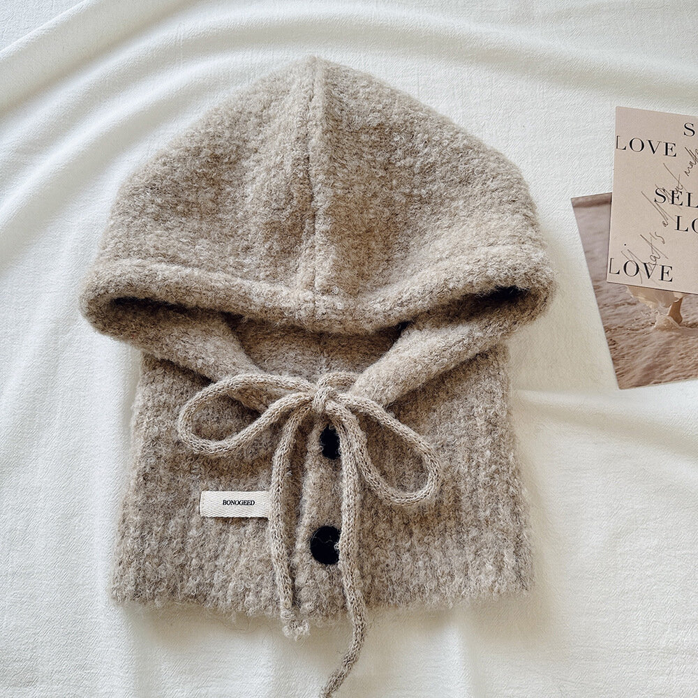 Шарф-капюшон для женщин