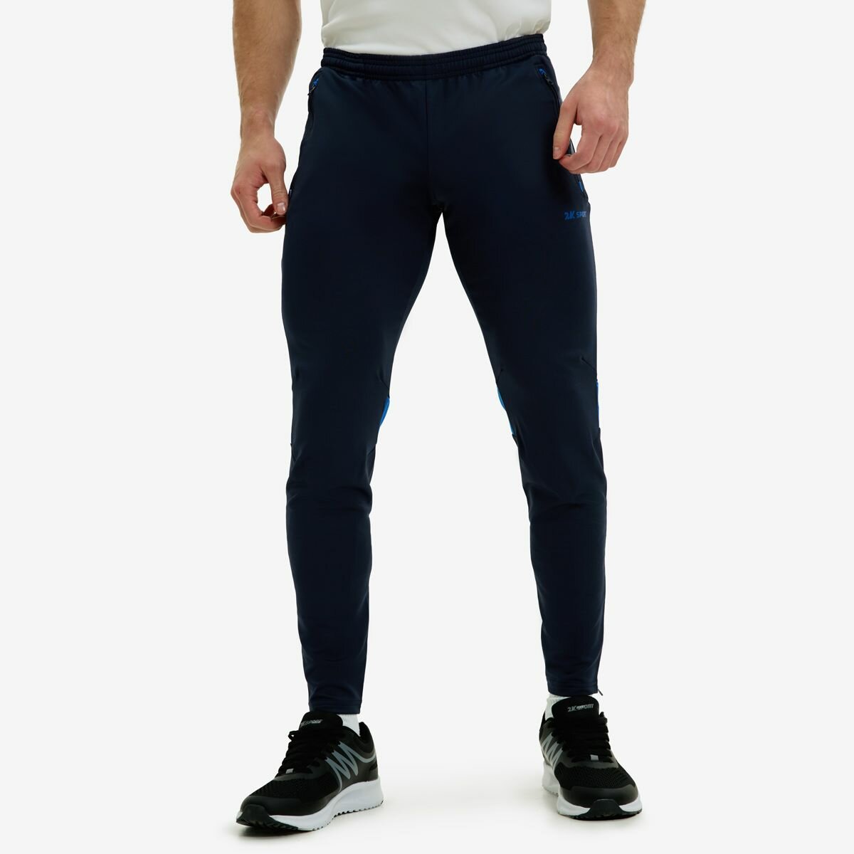 Брюки спортивные