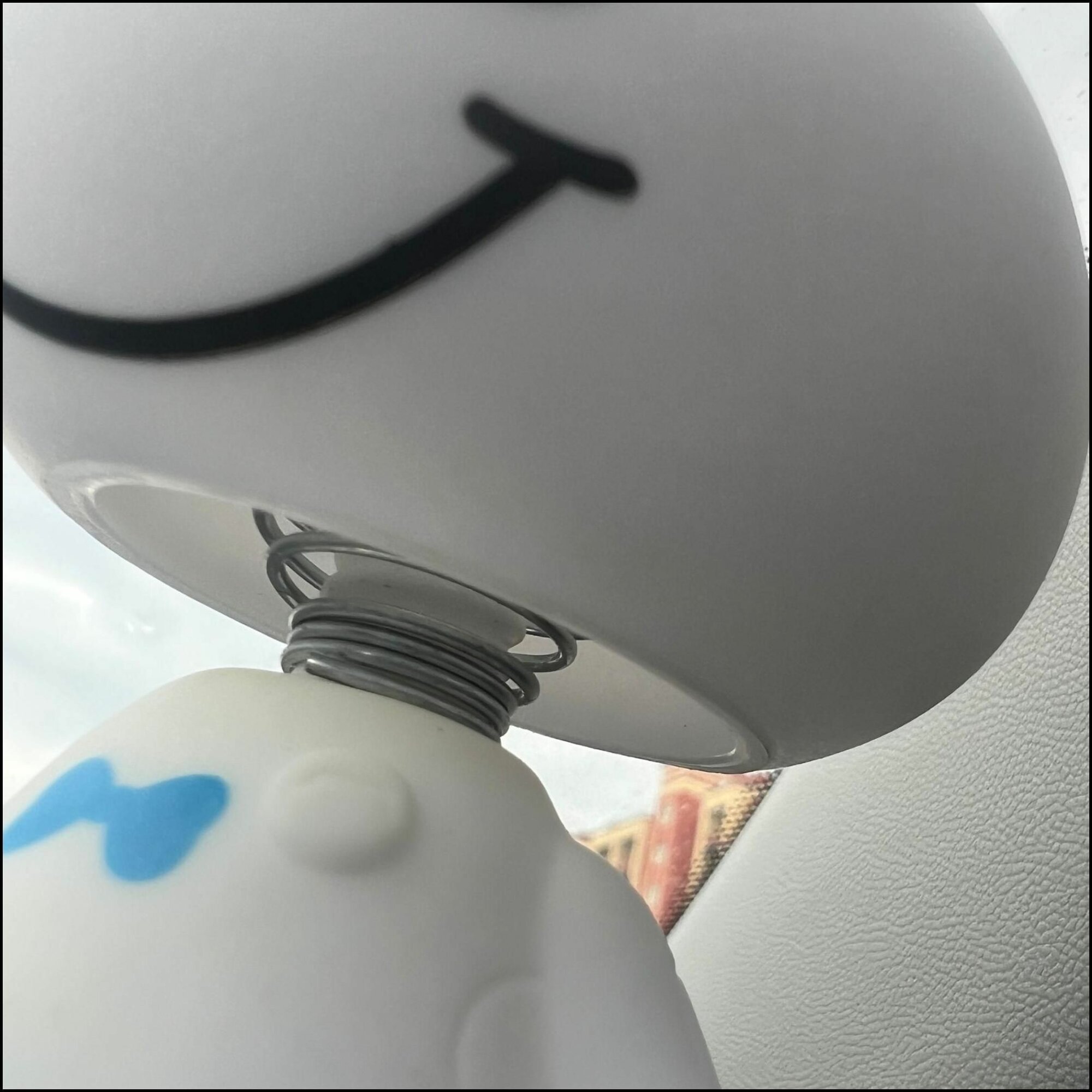 Игрушка в салон автомобиля, Беймакс в машину на панель, Mr.Smile