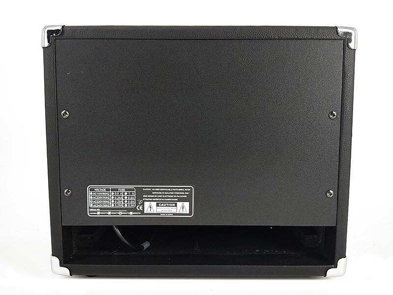 Гитарный комбоусилитель BG GA20