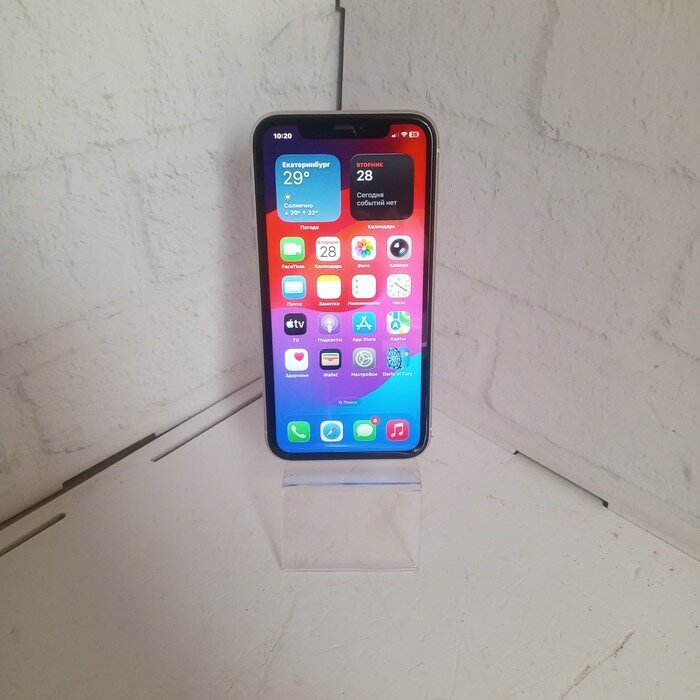 Смартфон Apple iPhone 11 4/64 Белый